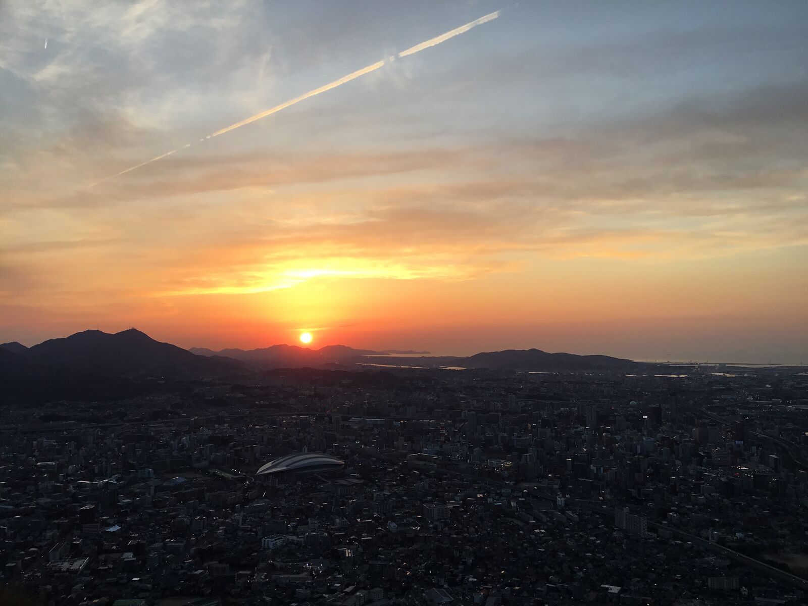 「小文字山夕景」の夜景壁紙・写真｜naoki ueda